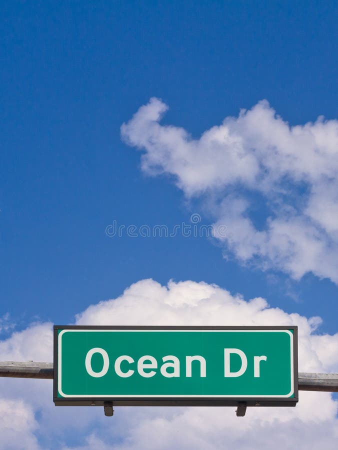 Ocean Drive Sign stock photo. Image of lights, traffic - 35839876