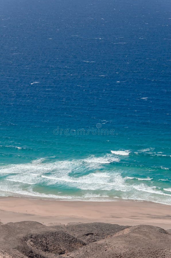 Ocean Landscape. Blue and Deep Blue Water of Ocean and Beach Wit Stock ...