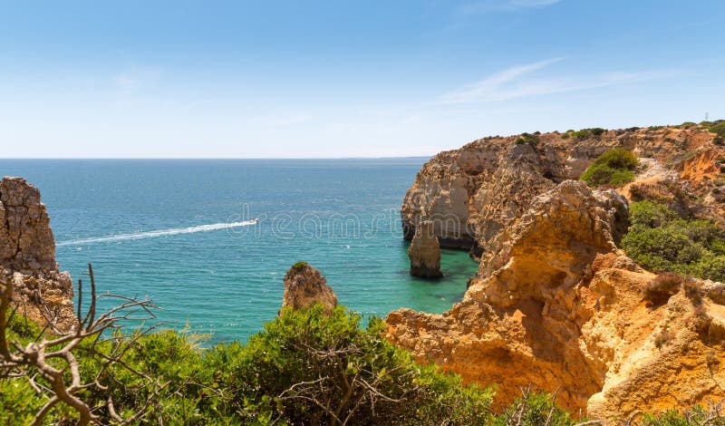 Ocean with rocky cliffs stock image. Image of algarve - 60462183