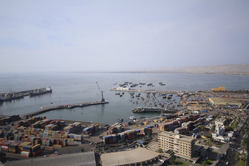 Ocean view of Arica Chile editorial photo. Image of waves - 66034176