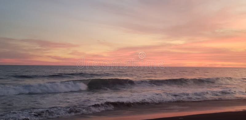 Ocean view dawn stock image. Image of dusk, shore, dawn - 219819463
