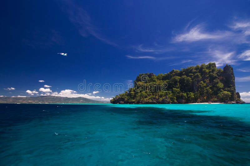 Ocean View of Island Paradise Stock Image - Image of remote, relaxing ...