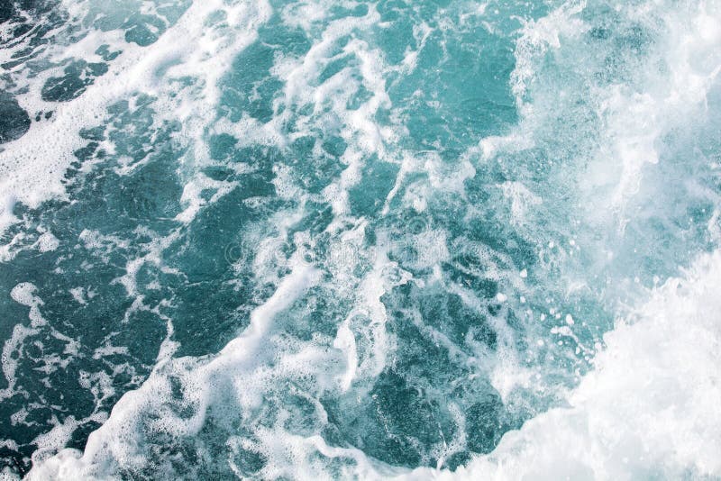 Deep Blue Ominous Ocean Water Stock Image - Image of daytime, shore ...
