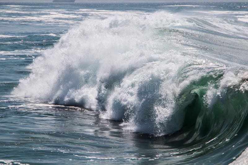 Ocean Wave Breaking from the Side. Stock Photo - Image of water, blue ...