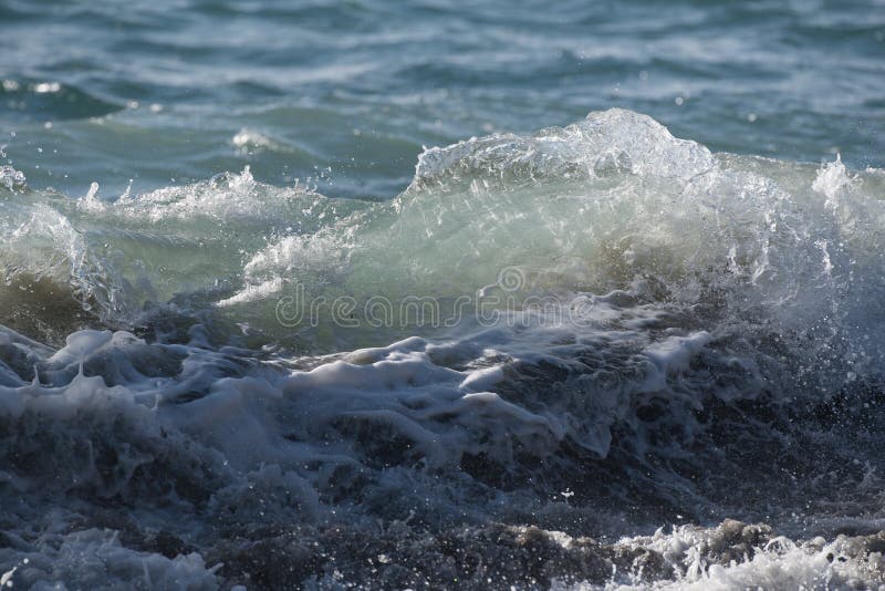 Ocean Wave Cresting, Splashing Stock Photo - Image of creating, crest ...