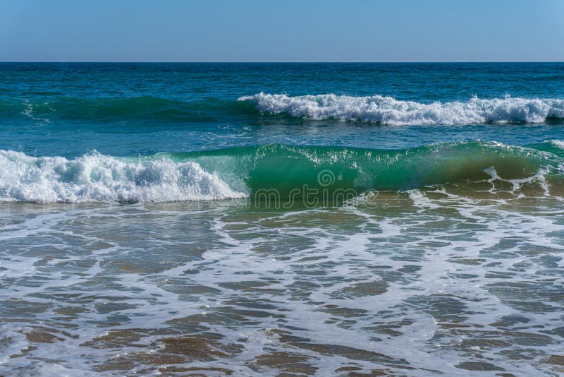 Ocean Waves Breaking stock image. Image of praia, landscape - 190075287