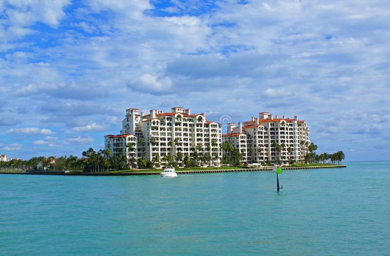 Oceanfront resort stock image. Image of resort, shoreline - 1918555