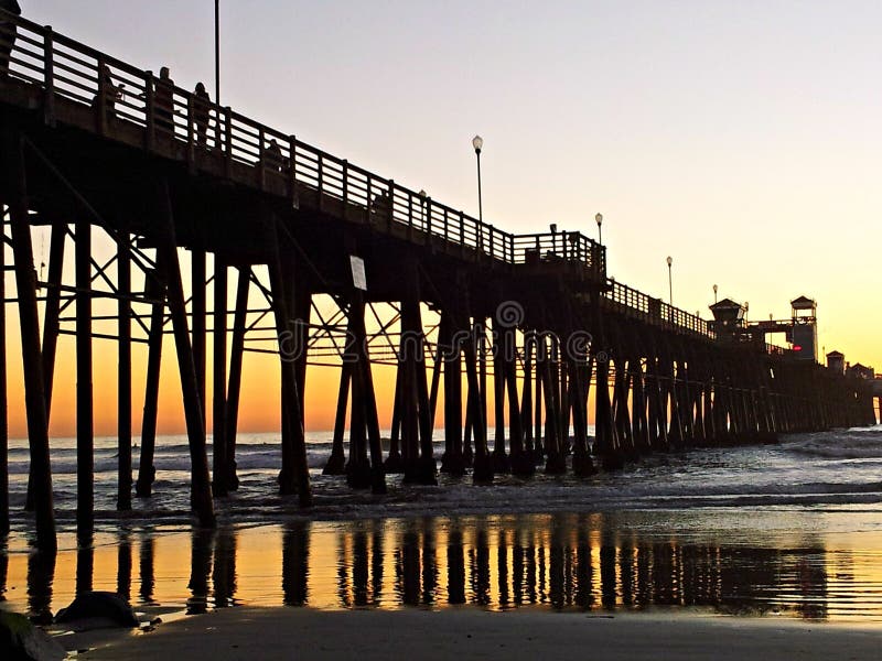 Oceanside Pier stock image. Image of bridge, pillars - 43339469