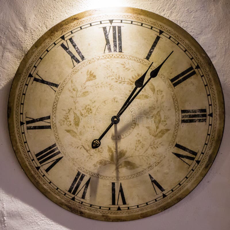 Oclock Clock Time Old Clock Stock Image - Image of idea, concrete: 50102863