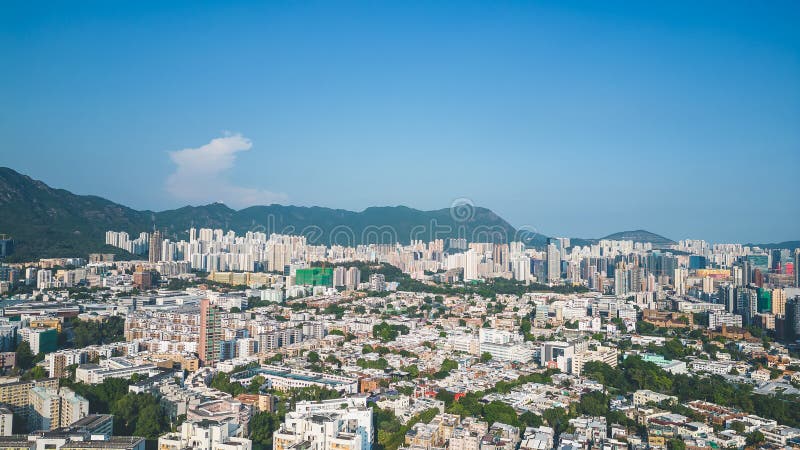 10 Oct 2022 City Scape of Middle Kowloon at Kowloon Tong Editorial ...