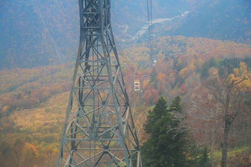 31 Oct 2013 Double Decker Ropeway, the Ropeway in Shinhotaka Mountain ...