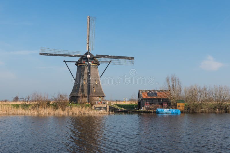Octagonal Thatched Windmill in Kinderdijk Netherlands Stock Photo ...