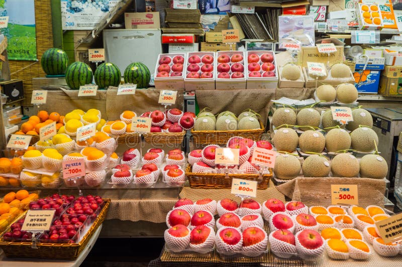 25 OCTOBER 2017 TOKYO JAPAN : Neon & Sing Light at Night in Shi ...