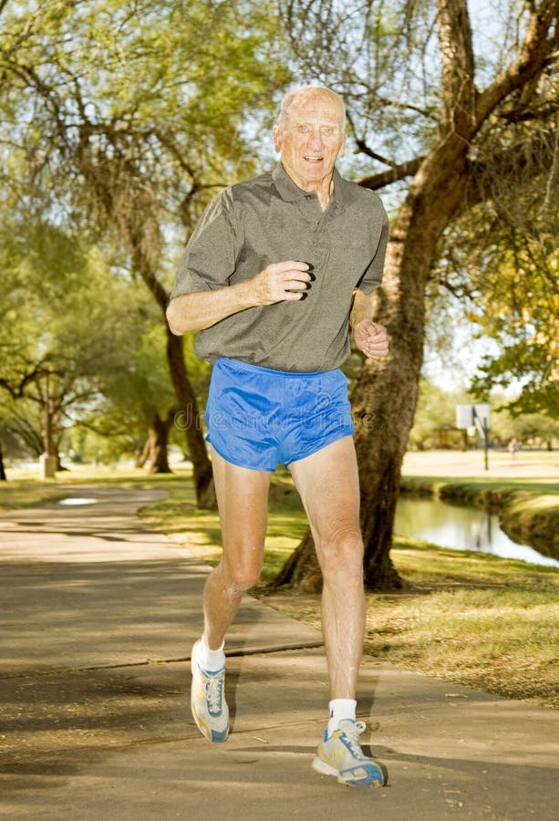 Octogenarian Runner Athlete Stock Photo - Image of slim, retired: 7539076