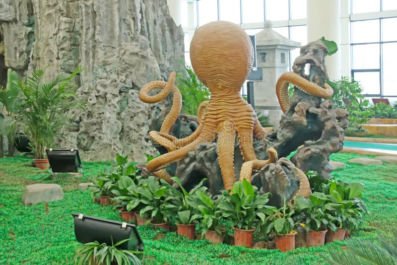 Octopus Modelling Landscape Stock Photo - Image of features, palm: 27736524