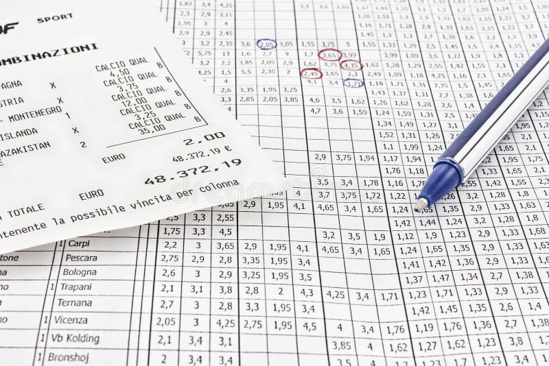 Odds of win stock image. Image of draw, euro, advantage - 46438783