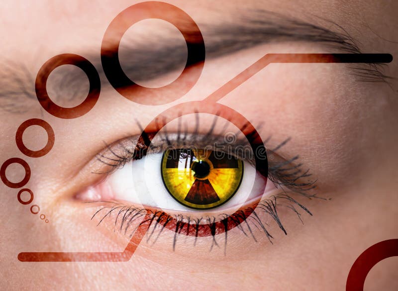 Oeil Avec Le Symbole De Risque D'irradiation Photo stock - Image du ...