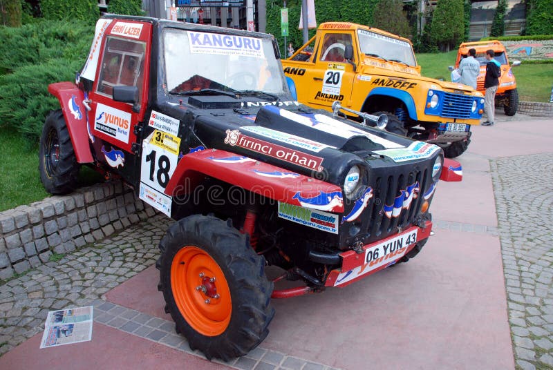 Off road cars editorial stock image. Image of acceleration - 14689914