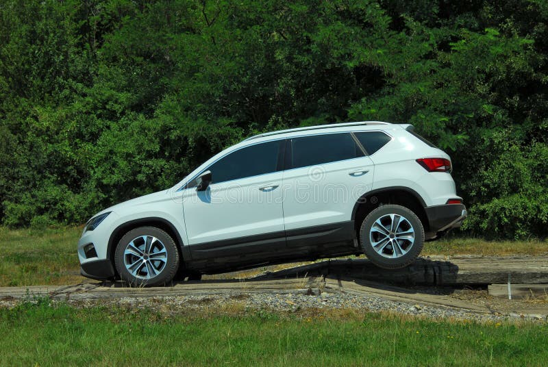 Off-road SUV on the Test Site Stock Photo - Image of vehicle, power ...