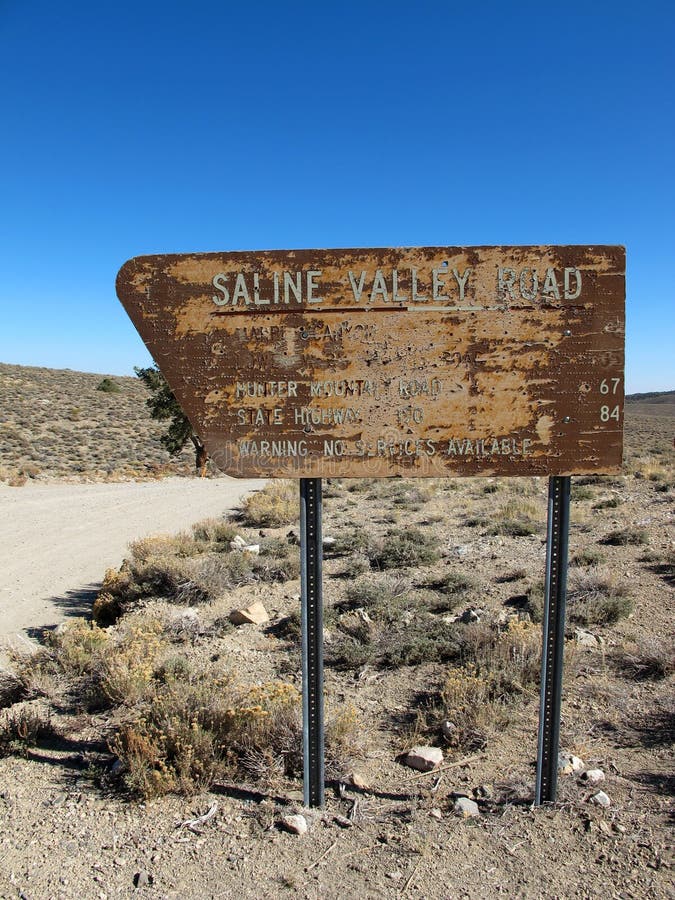 Off road trail head sign stock photo. Image of station - 26085896