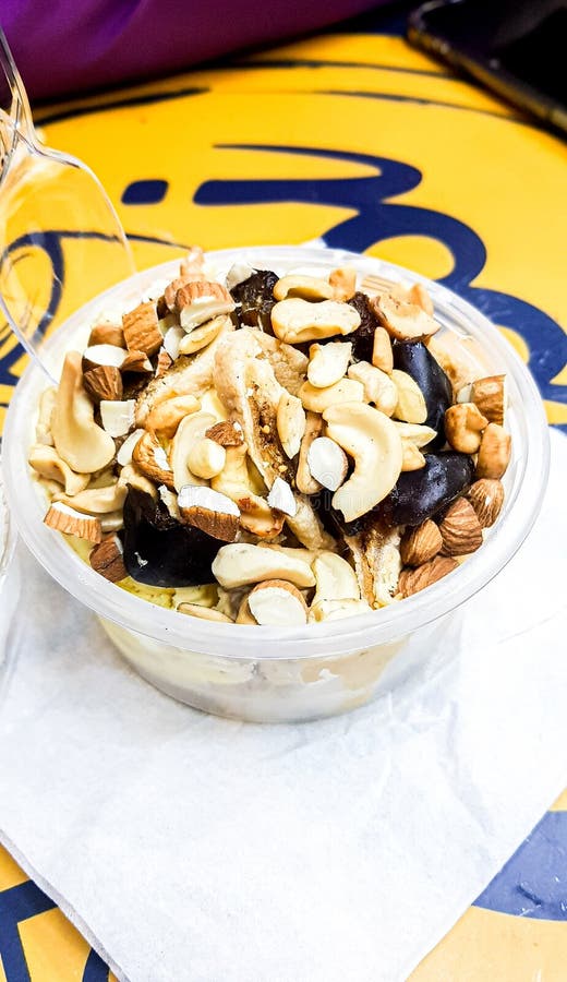 Offer Order Ice Cream with Best Friend Stock Photo - Image of friends ...