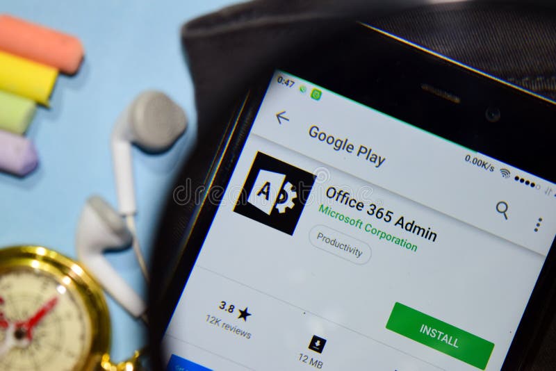 Office 365 Admin Dev App with Magnifying on Smartphone Screen Editorial ...