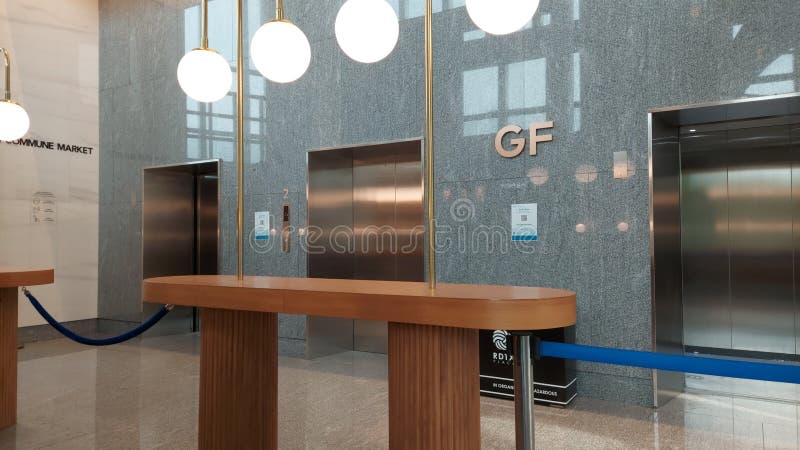The Office Lift Lobby in Rdtx Place Jakarta Editorial Photography ...