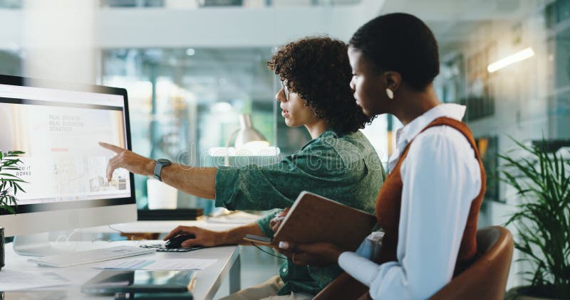 Office, Teamwork and Business People with Screen for Computer, Reading ...
