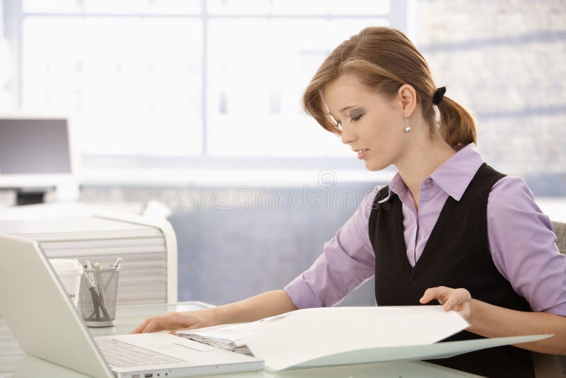 Office Worker Doing Paperwork at Desk Stock Photo - Image of good ...