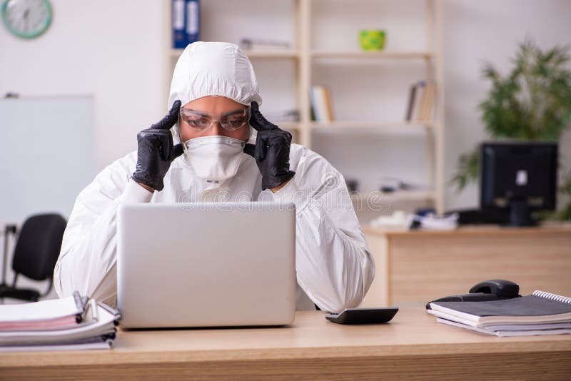 Office Worker Working in Quarantine Self-isolation Stock Image - Image ...