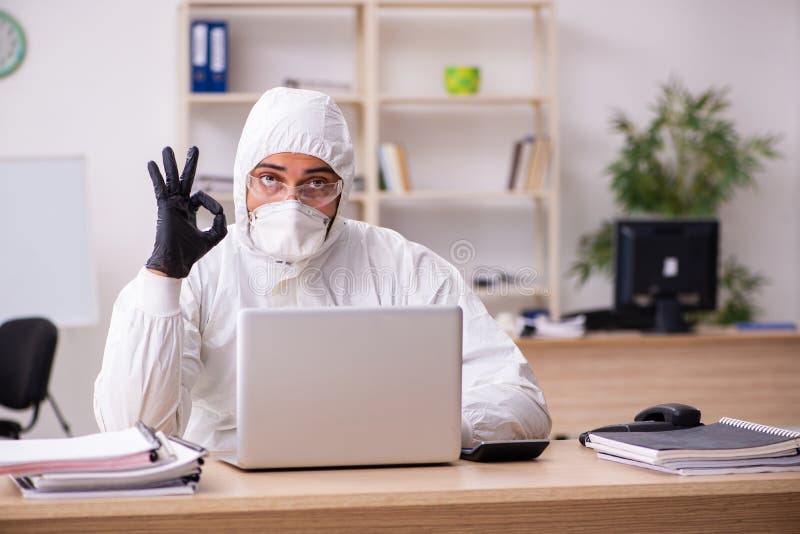 Office Worker Working in Quarantine Self-isolation Stock Photo - Image ...
