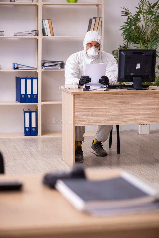 Office Worker Working in Quarantine Self-isolation Stock Photo - Image ...