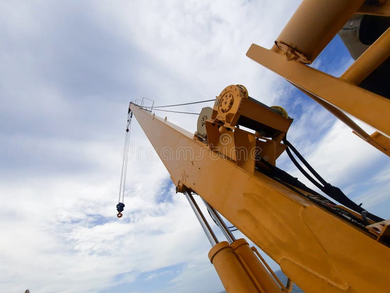 Offshore Crane in Operation Stock Image - Image of lifting, heavy ...