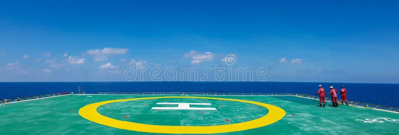 Offshore helideck stock photo. Image of drilling, green - 90845352