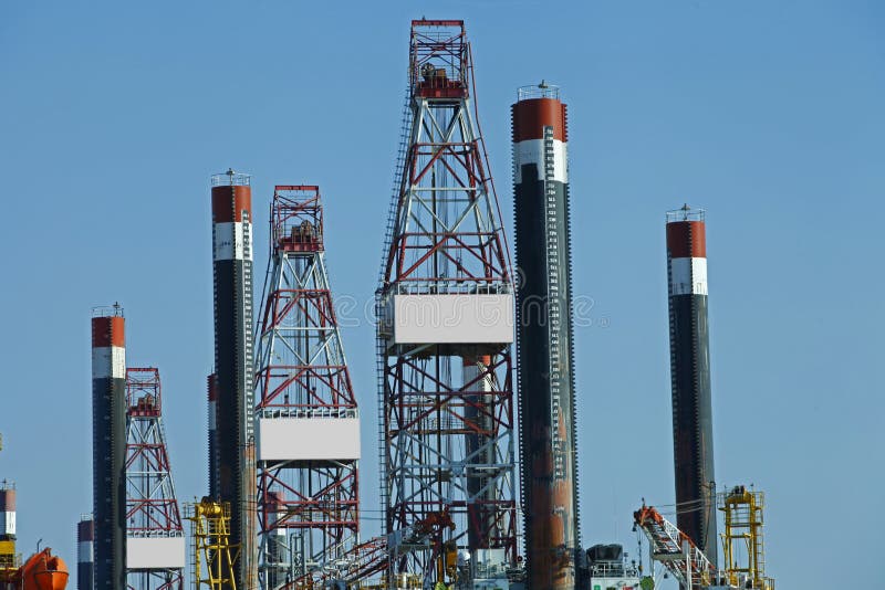 Offshore Oil Drilling Platform Stock Image - Image of fuel, crude ...