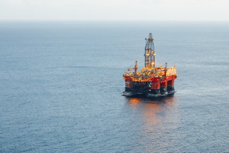 Offshore Oil and Gas Platform with Illumination Stock Image - Image of ...
