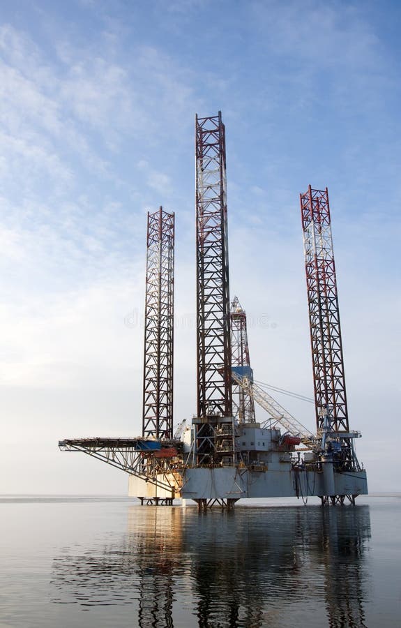 Offshore oil rig stock image. Image of platform, drill - 12787687