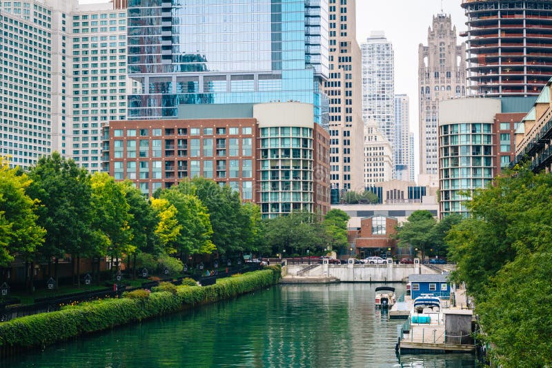 Ogden Slip, in Chicago, Illinois Editorial Image - Image of modern ...