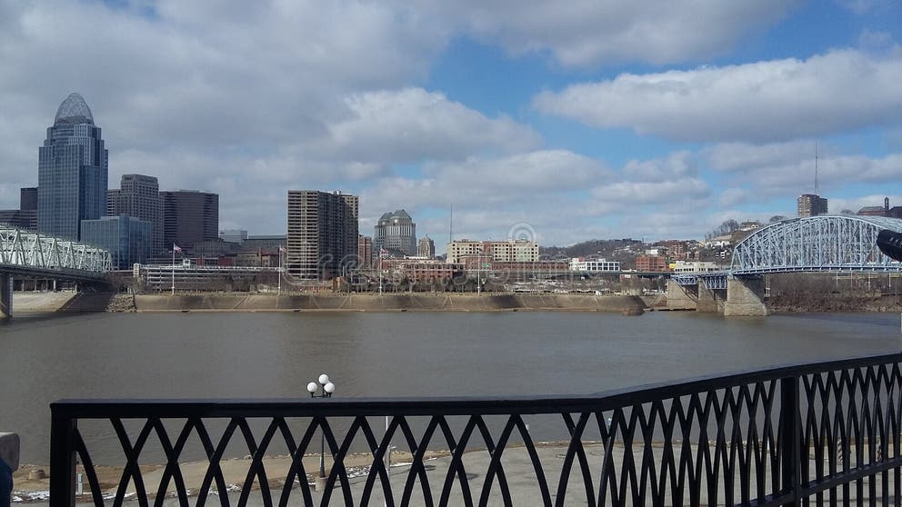 Ohio editorial image. Image of bridge, ohio, view, city - 134186245