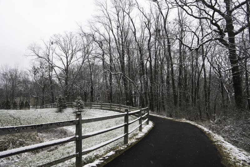 Ohio Winter stock image. Image of winter, nature, path - 59687125