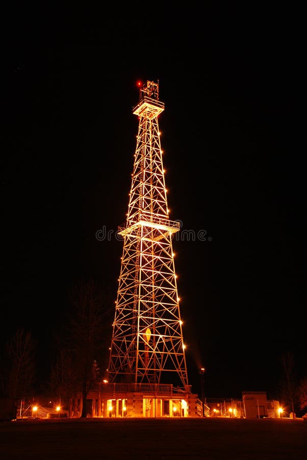 Oil Derrick at Night stock image. Image of drilling, night - 5365743