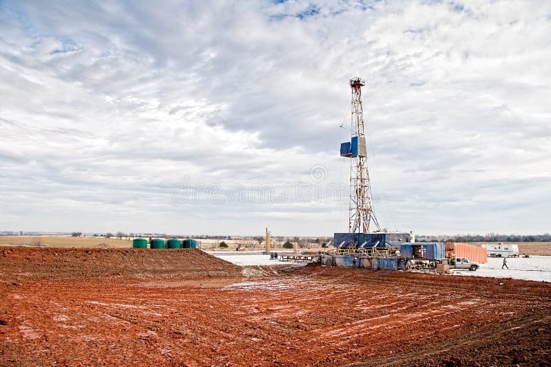 Empty Oil Field Saudi Arabia Crude Oil Exports Fall In March | Reuters