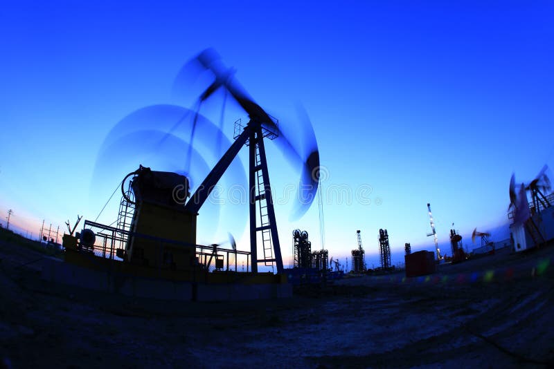 Oil drilling rig stock photo. Image of pipe, tower, platform - 175618988
