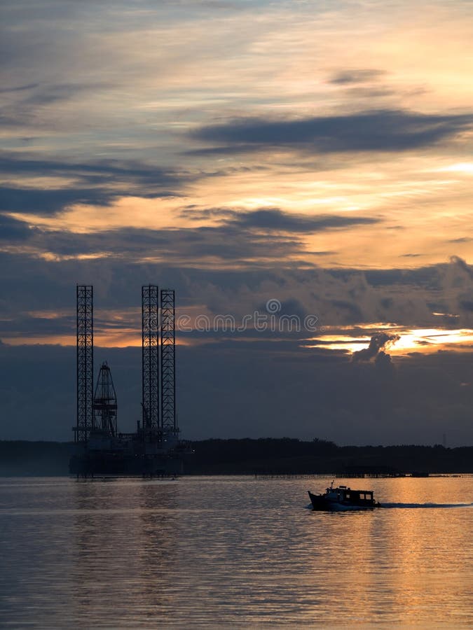 Oil Exploration Rig at Dawn Stock Image - Image of towers, demand: 5867157