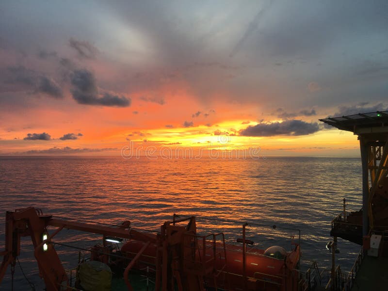 Oil field sunset stock image. Image of field, oilfield - 79215295