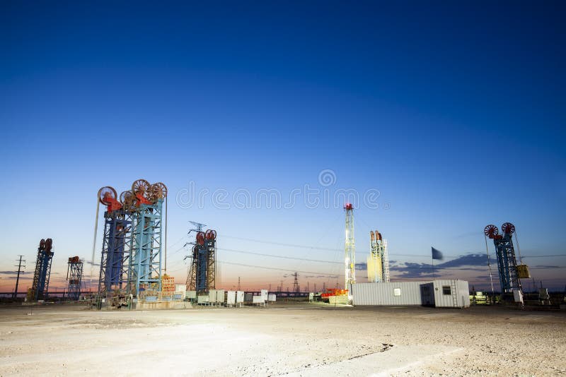 The Tower Type Pumping Unit in the Evening Stock Photo - Image of ...