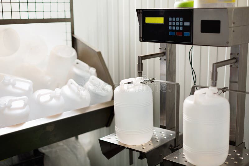 Oil Filling Engines Workshop Stock Photos - Free & Royalty-Free Stock ...