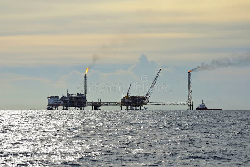 Oil Drilling Platform stock photo. Image of ocean, natural - 9308962