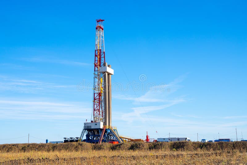Oil and Gas Drilling Rig. Oil Drilling Rig Operation on the Oil ...