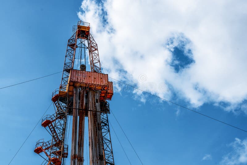 Oil and Gas Drilling Rig. Oil Drilling Rig Operation on the Oil ...